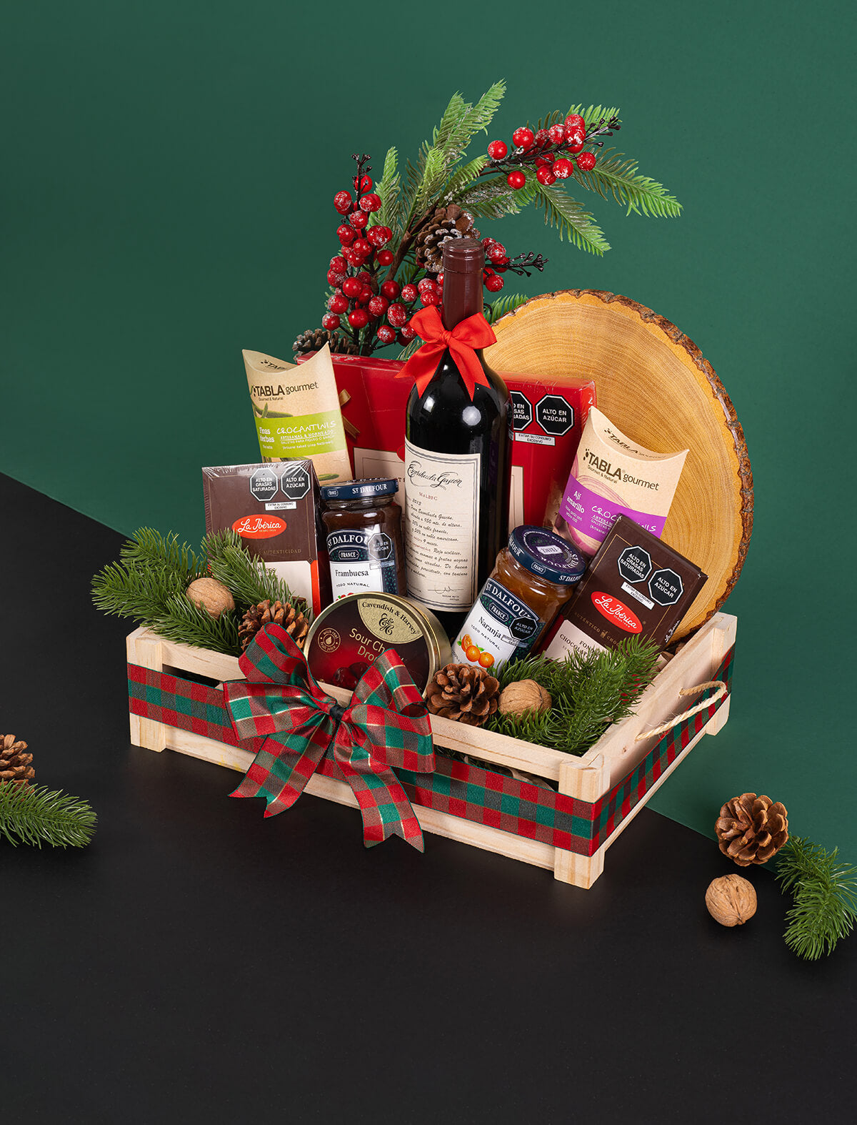 Canasta de Navidad: Sorprendente – Canastas Corporativas